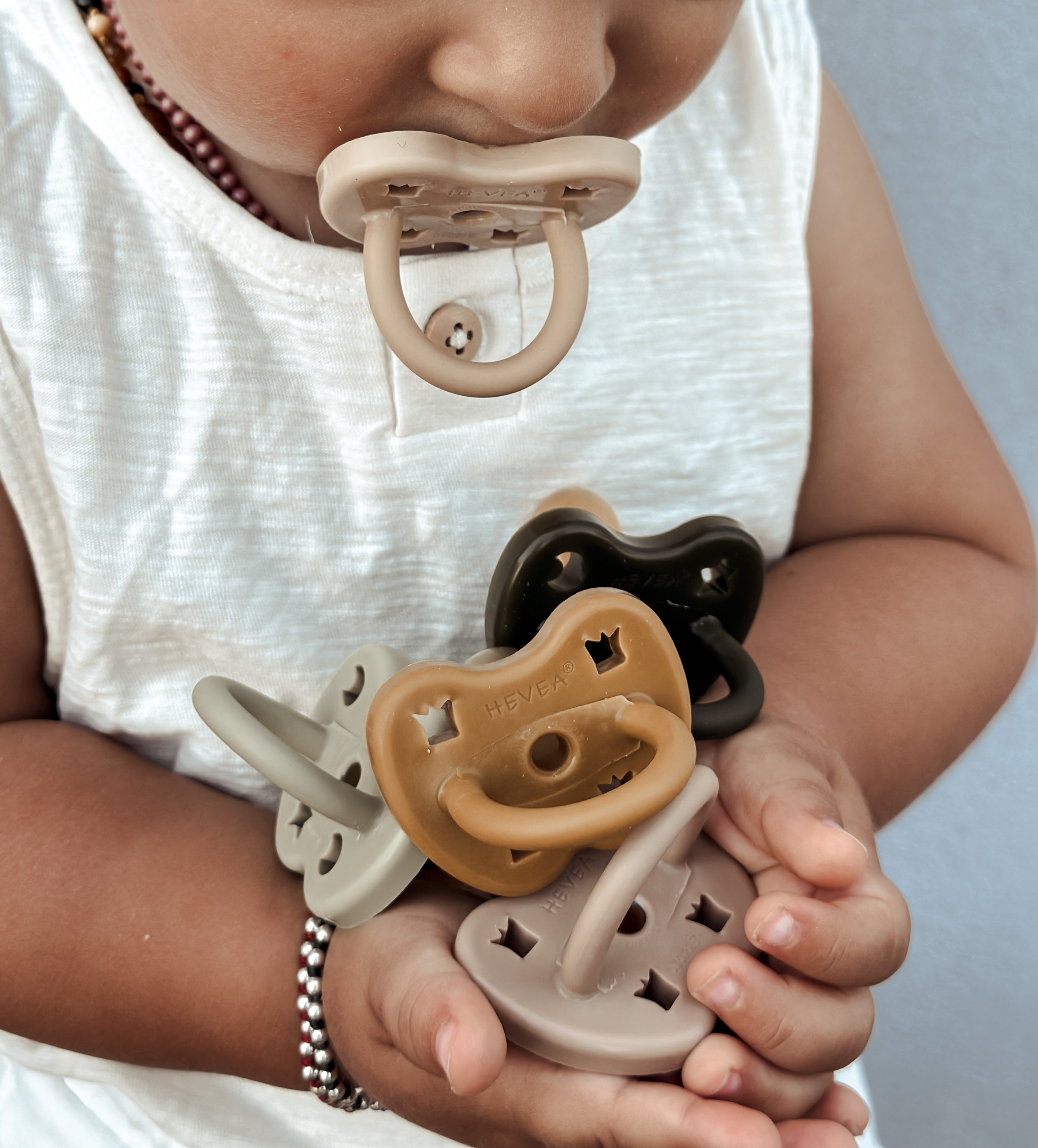 PACIFIER GUIDE – Heveaplanet.com