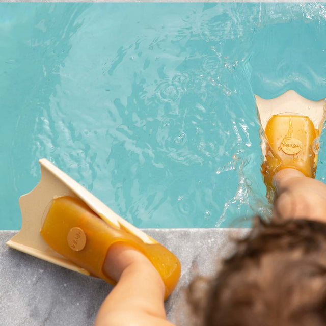 Swim Fin Walkers - 23-24 (EU) / 7-8 (US) / 6-7 (UK) – Heveaplanet.com